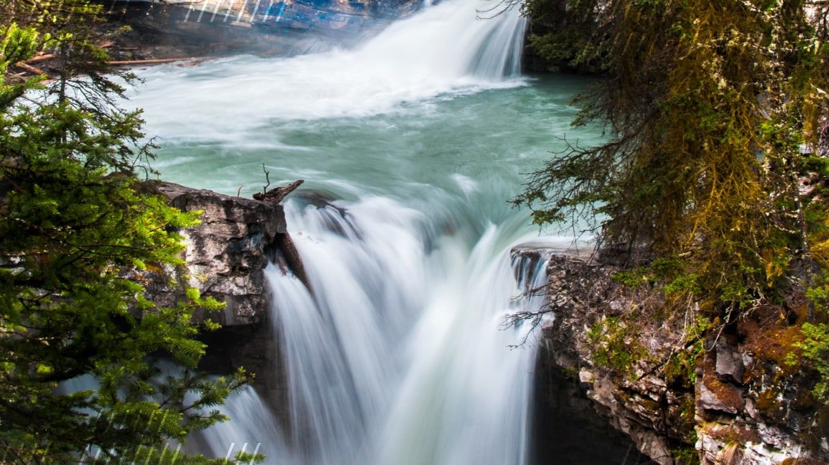 How to stream a local video file during a call